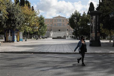 Αρση lockdown - Βάζει φρένο η Αττική: Τριπλάσιο ιικό φορτίο, ανησυχία ...