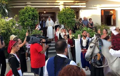 Χανιά: Ο παραδοσιακός κρητικός γάμος αναβιώνει στην Κίσσαμο (vid) | Έθνος