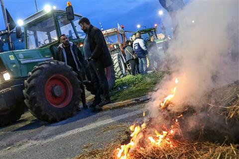 Αγρότες: Μέτρα για την κάθοδο των τρακτέρ - Ποιοι δρόμοι κλείνουν | Έθνος