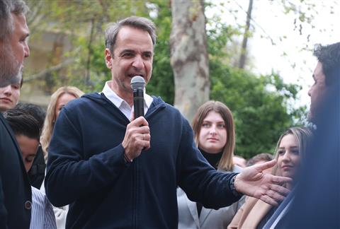 Εκλογες 2023: Στη δεξαμενή των αναποφάσιστων κοιτά η κυβέρνηση - «Φλερτ ...