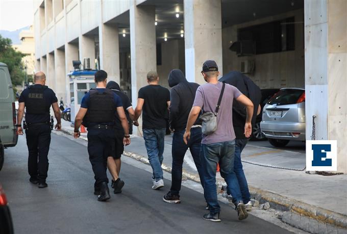 Νέα Φιλαδέλφεια: Ποινική δίωξη για 4 κακουργήματα και 7 πλημμελήματα σε ...