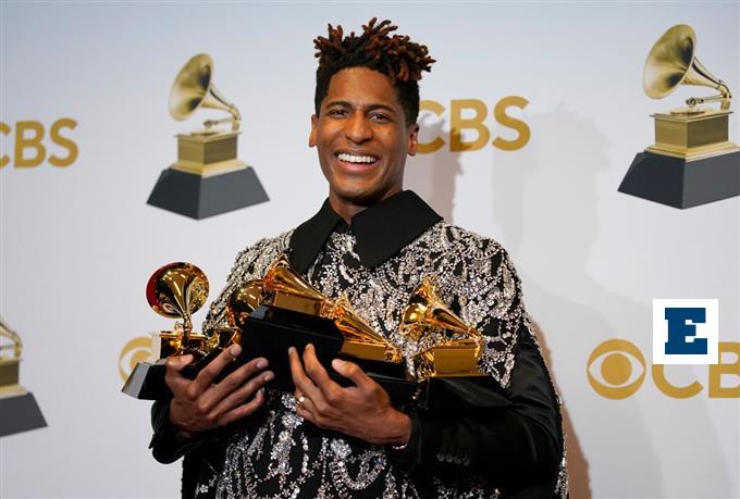 Jon Batiste: Θα πρωταγωνιστήσει στο κινηματογραφικό μιούζικαλ «The ...