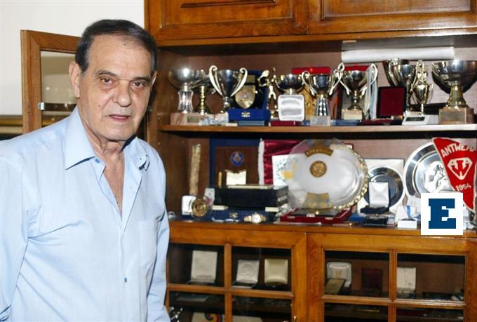 Θλίψη στον ελληνικό αθλητισμό: Πέθανε ο Γιώργος Ρουμπάνης, ο ...