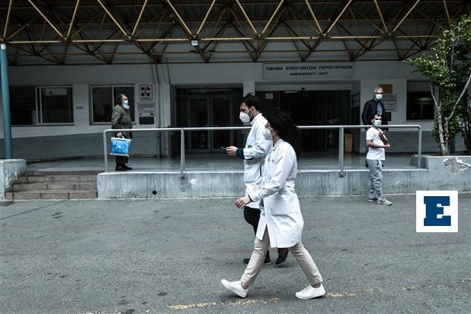 Επίθεση με καυστικό υγρό: Εγκυος 4 μηνών η 26χρονη - Εχει εγκαύματα στο ...