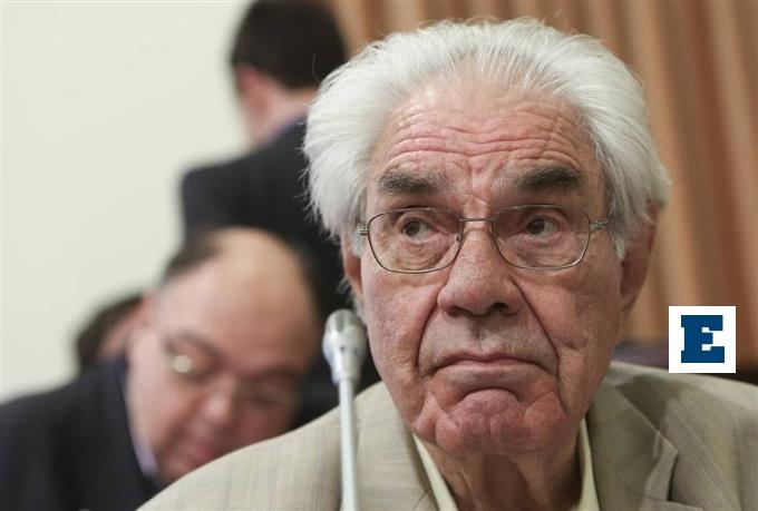 Γιώργος Κασιμάτης: Πέθανε ο διακεκριμένος συνταγματολόγος | Έθνος