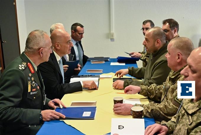 Δένδιας: Συνάντηση με τον Ουκρανό υπ. Άμυνας για ελληνική στρατιωτική ...