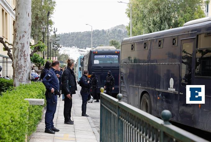 Δολοφονία Λυγγερίδη: Στα χέρια της ΕΛ.ΑΣ. υψηλόβαθμο στέλεχος της Θύρας ...