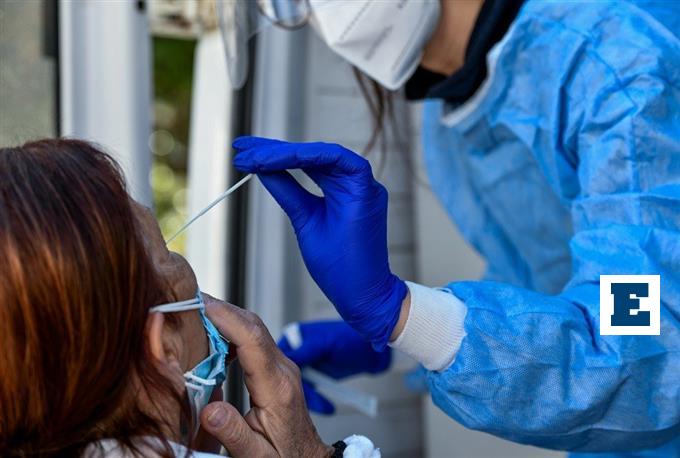 Rapid test: Οι αλλαγές για τους εργαζόμενους στον ιδιωτικό τομέα | Έθνος