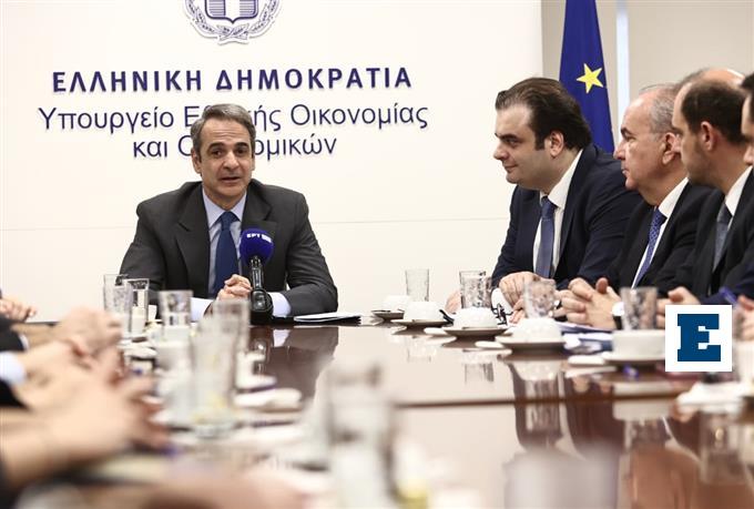 Μητσοτάκης: Μείωση φόρων, αύξηση μισθών και φοροδιαφυγή θα κρίνουν την ...