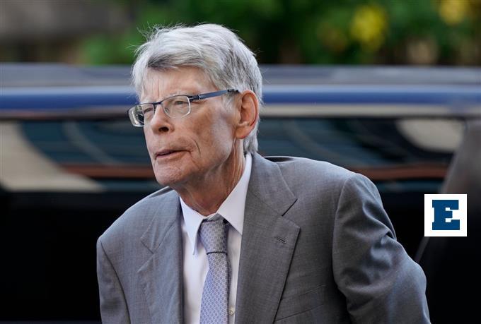 Stephen King: Ο απόλυτος μετρ του σασπένς και του τρόμου γίνεται 75 ...