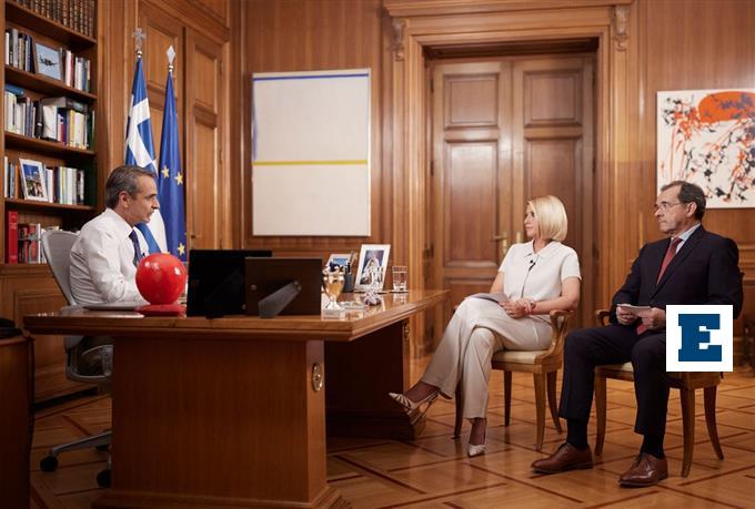 Τα μηνύματα Μητσοτάκη: Ο Ερντογάν και η Χάγη, το χιούμορ για την έφιππη ...