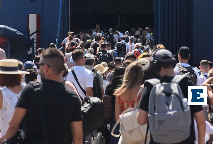 Απαγορευτικό πλοίων σήμερα: Ποια δρομολόγια δεν γίνονται | Έθνος
