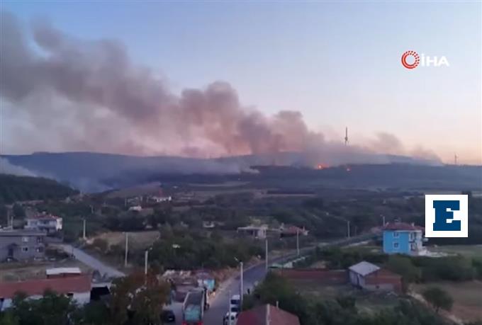 Φωτιά στην Τουρκία: Άνιση μάχη με τις φλόγες σε Ραιδεστό και Καλλίπολη ...