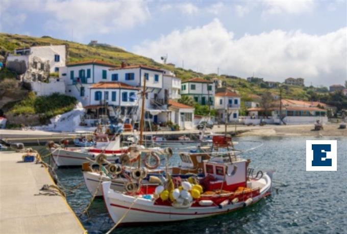 Άη Στράτης: Το απομονωμένο νησί που υπήρξε τόπος εξορίας και ...