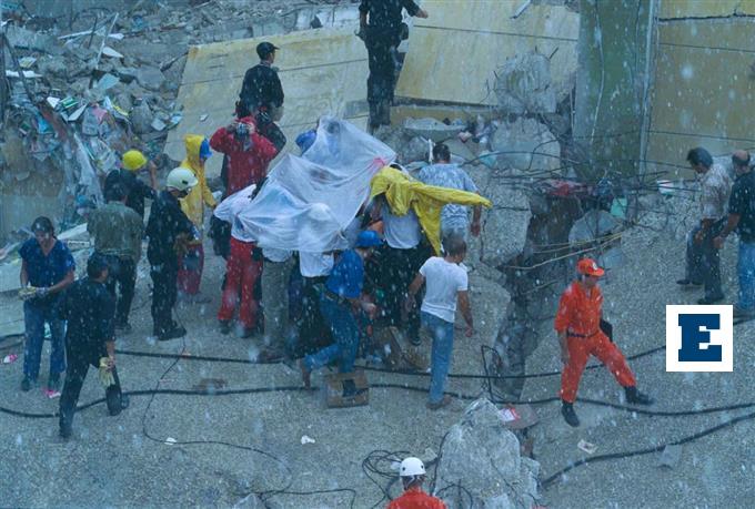 Σαν σήμερα ο σεισμός του 1999: Τα 15 δευτερόλεπτα που κλόνισαν την ...