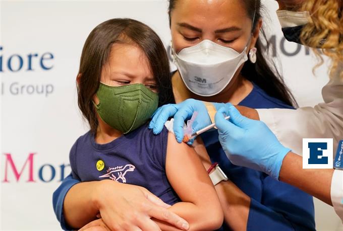 New York Times: Ο FDA αποδίδει 10 θανάτους παιδιών στα εμβόλια κατά του ...