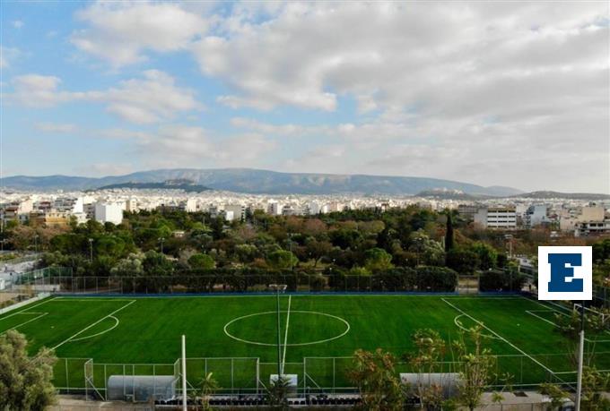 Ο Δήμος Αθηναίων μετέτρεψε το ποδοσφαιρικό γήπεδο της Ακαδημίας ...