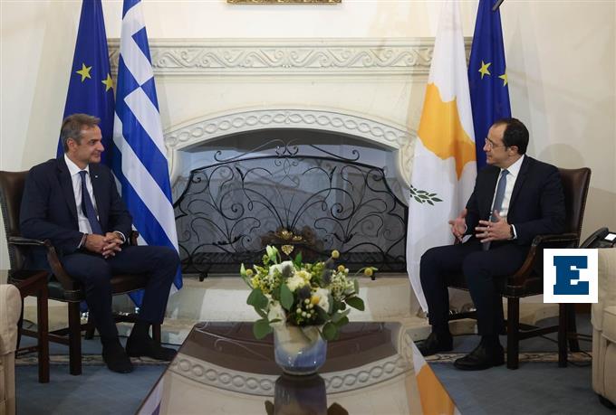 LIVE οι δηλώσεις Μητσοτάκη και Χριστοδουλίδη μετά τη συνάντησή τους στη ...
