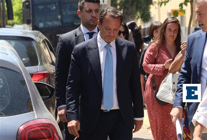 Απόστολος Λύτρας: Γιατί ζήτησε άρση τηλεφωνικού απορρήτου η Σοφία ...