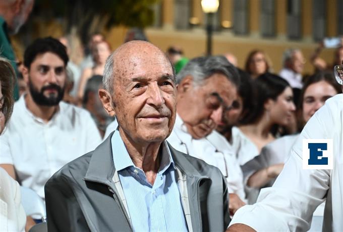 Κώστας Σημίτης: Τι αναφέρουν τα διεθνή ΜΜΕ για το θάνατό του | Έθνος