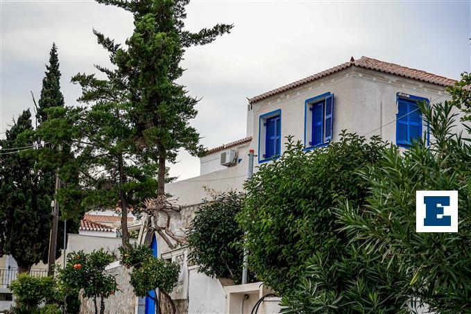 ΣΥΡΙΖΑ... αλά Σπετσιώτα: Η πρώτη μέρα έκλεισε με χορό και τραγούδι - Το ...