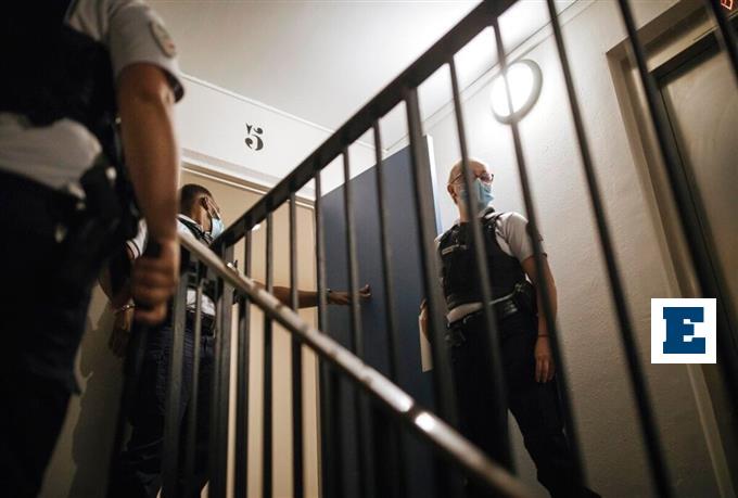 Παρίσι: Ο 33χρονος που δολοφόνησε την οικογένειά του, είχε μαχαιρώσει ...