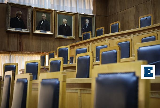 Στα «μαχαίρια» κυβέρνηση και δικαστές: Απαγόρευση απεργίας στους ...
