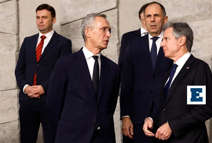 Τετ α τετ Γεραπετρίτη με Μπλίνκεν στη Σύνοδο του ΝΑΤΟ - «Σε άριστο ...