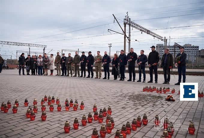 Ένας χρόνος από τη ρωσική επίθεση στον σιδηροδρομικό σταθμό του ...