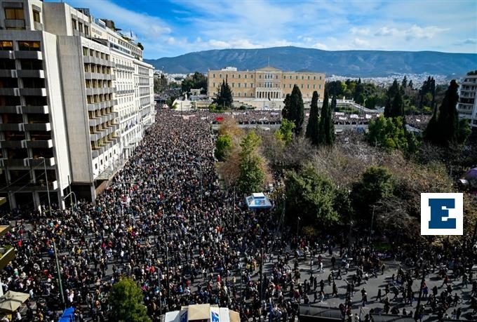 ΓΣΕΕ: «Κλείδωσε» η απεργία στις 28 Φεβρουαρίου - Ποιοι κατεβάζουν ρολά ...