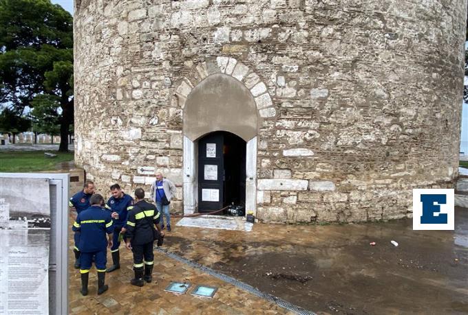 Θεσσαλονίκη: Πλημμύρισε και ο… Λευκός Πύργος από την κακοκαιρία ...