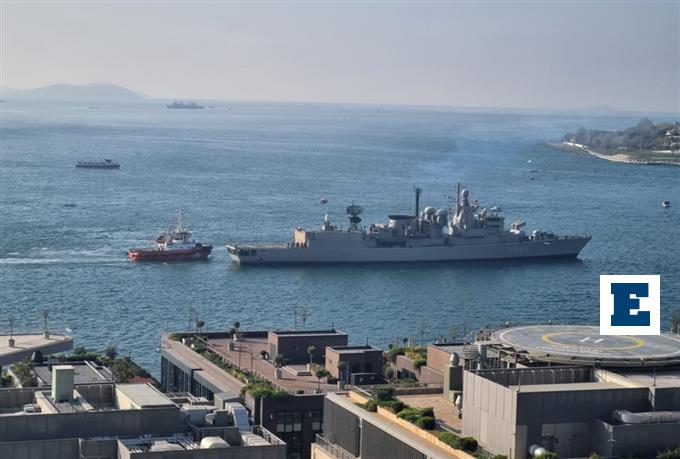 Ελληνική φρεγάτα στο Βόσπορο «αναστατώνει» τα social media της Τουρκίας ...