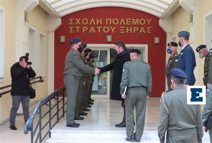 Ένοπλες Δυνάμεις: Αυξήσεις αποδοχών στους σπουδαστές και το στρατιωτικό ...