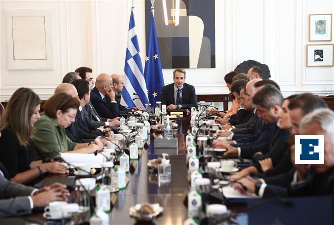 Μέτρα για την ακρίβεια και για τους αγρότες στο «μενού» του υπουργικού ...