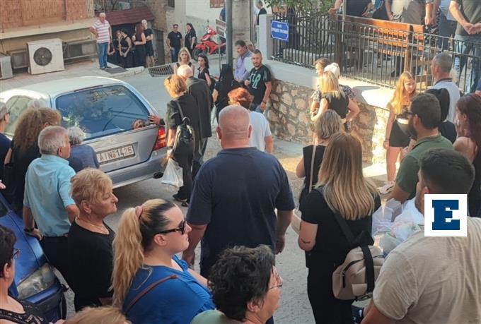 Αμφιλοχία: Σε κλίμα οδύνης η κηδεία της 37χρονης που δολοφονήθηκε από ...