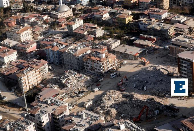 Ερντογάν: Υποσχέθηκε στους σεισμοπαθείς 199.739 κατοικίες μέχρι τον ...