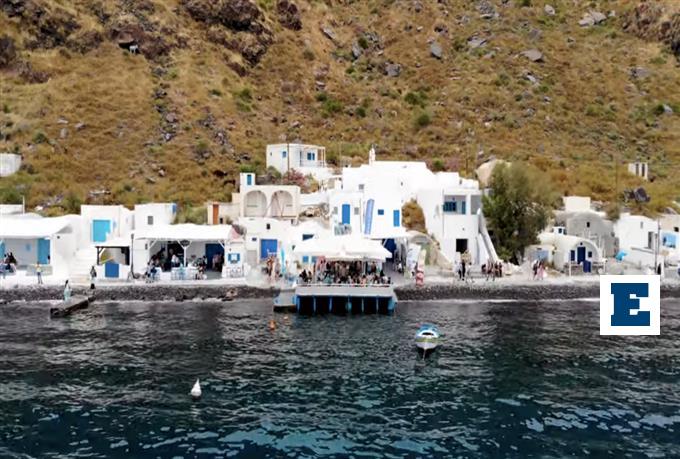 Σαν τη Σαντορίνη, αλλά σε φθηνότερη εκδοχή: Το νησάκι-όνειρο που ήρθε η ...