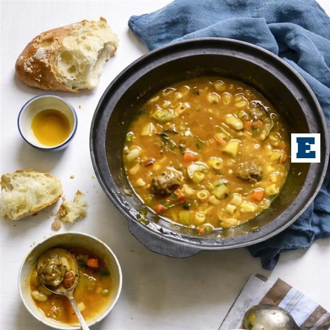 Κρύο και παγωνιά; Καιρός για ζεστή σούπα μινεστρόνε | Έθνος